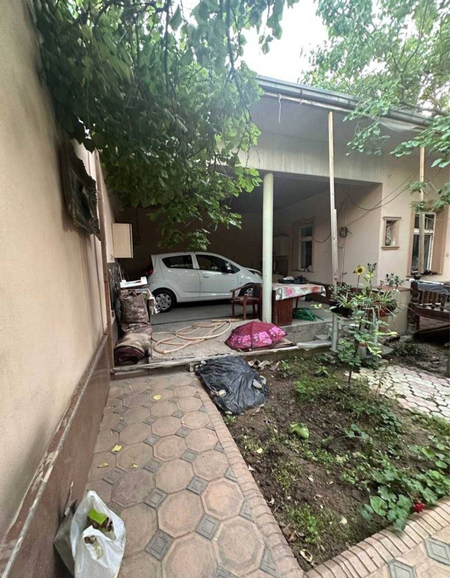 Продаётся участок Мирзо Улугбекский район