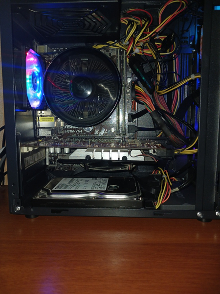 Кейс ASRock H81M DDR3