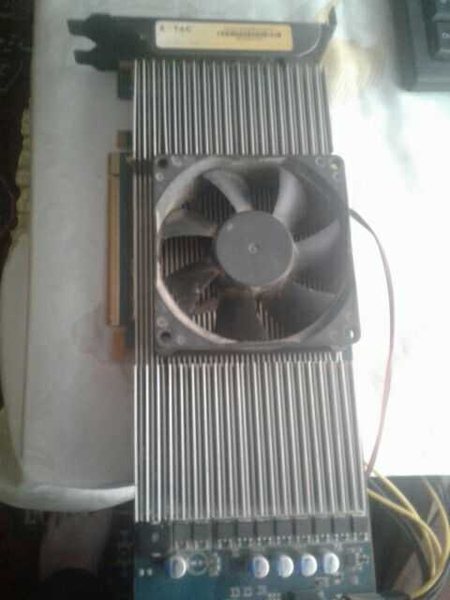 Продам видеокарту Zotac GTS250-512D3 F1
