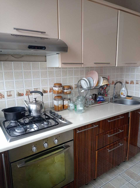 (К122987) Продается 3-х комнатная квартира в Яккасарайском районе.