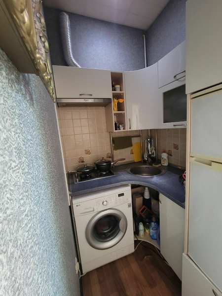 Продаётся 1в2/3/4 ул.Моштабиб 37м² ор-р Бутик Гламур