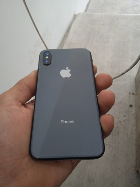 iPhone x srochnisotiladi