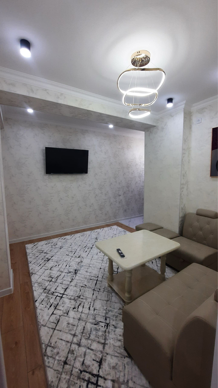 Продается 2 комнатная квартира площадью 56 кв.м. Адрес СамАвто