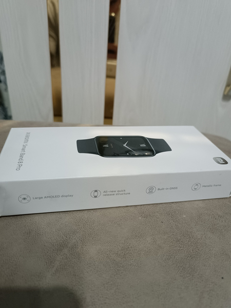 Xiaomi Smart Band 8 Pro