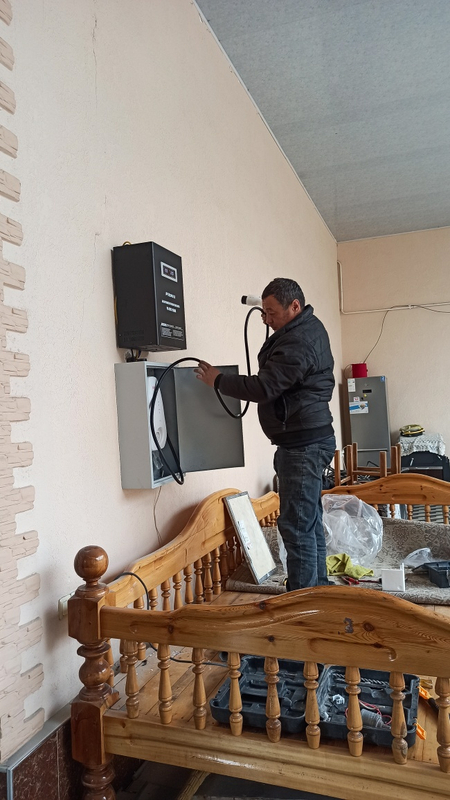 Зарядное устройство для электромобиля  установка