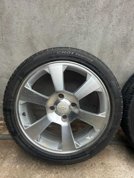 R17 215/45 Diska va balon Gentra Lacetti va Epicaga tushadi