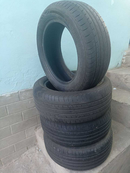 Шина 195/55R15 Сотилади