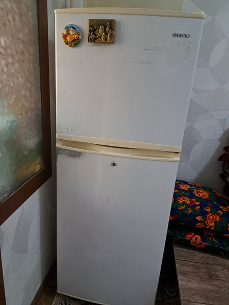 Холодильник Samsung