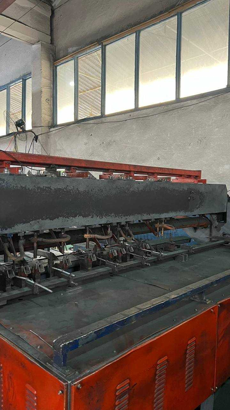 Yevrostanok  stanok sotiladi oʻrnatb berish xizmati bor Станок