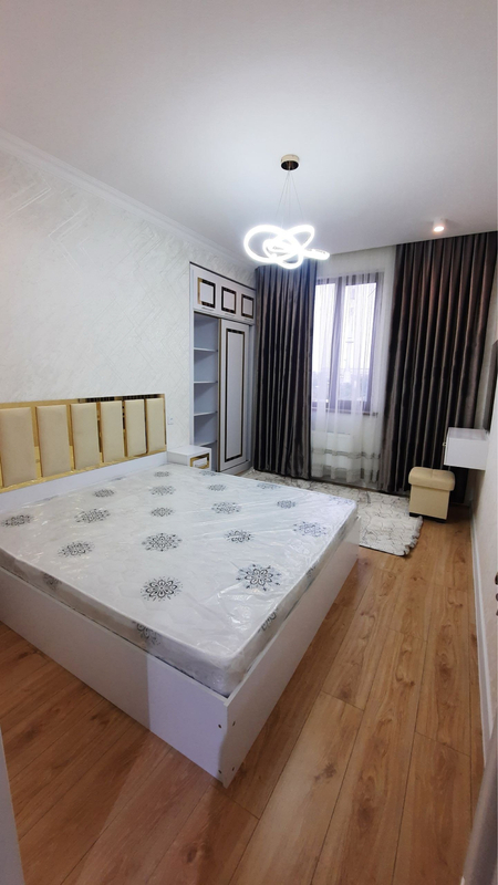 Продается 2 комнатная квартира площадью 56 кв.м. Адрес СамАвто