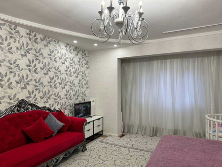 СРОЧНО продается 3-хкомнатная 72м2 Ойбек 60 школа Мирабад (133241)