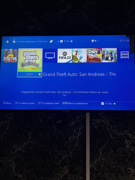 playstation 4 slim 1TB obmen ham bor
