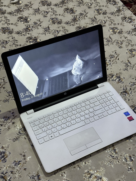 HP noutbook sotiladi 4 ga 512 talik