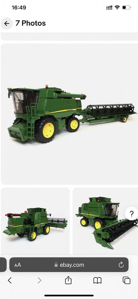 Коллекционная игрушка Комбайн John Deer Bruder Combine T607i