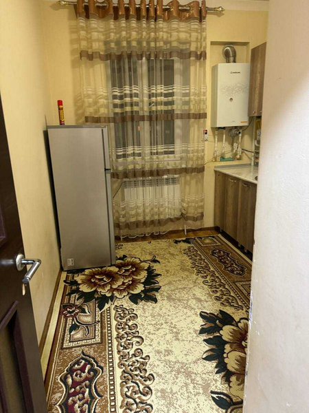 2 хоналик квартира тайёр холатда сотилади