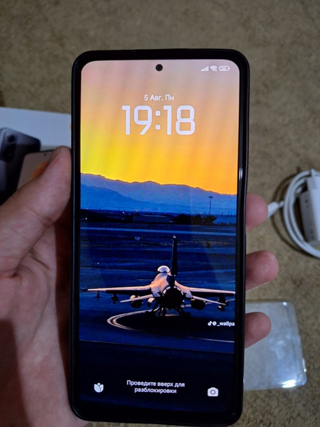 Продам Redmi Note 12 Pro {Новый}