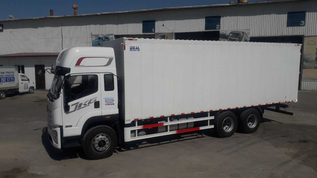 Автофургон FAW  JK6 CA1250 25 тн 8,5 метр двух спальный