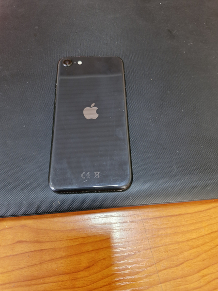 I phone se 128 gb