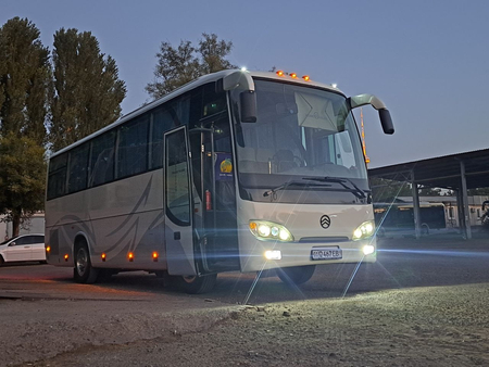 Avtobus Golden dragon
