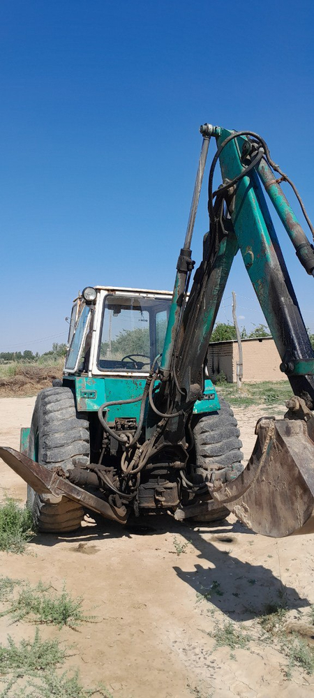 Traktor yumizi malitka sotiladi narx 50 million Payariq