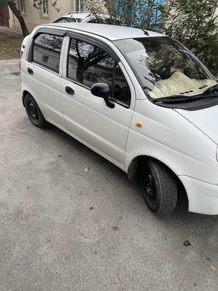 Matiz sotiladi holati zòr