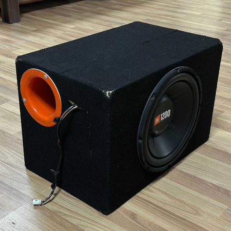 JBL 1200w САБВУФЕР / Sabvufer