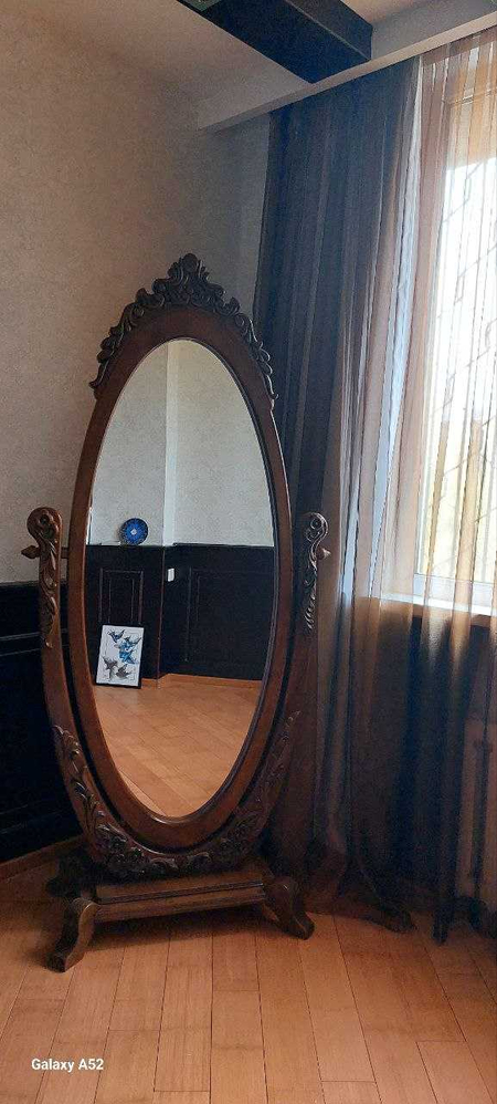 Продается очень красивое новое зеркало