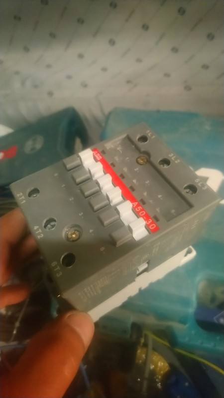 ,контакторы ,ABB 63 ампер и 100 амперная