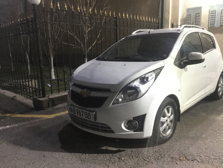 Spark avtomat 1L 2015 yili