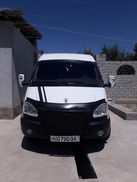 Zmz406 mator 3 tonna yuk oladi damasga barter bor.ozroq ishi bor