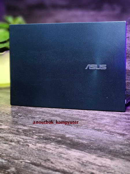 Мощный Asus Zenbook Duo Core I5 10210U