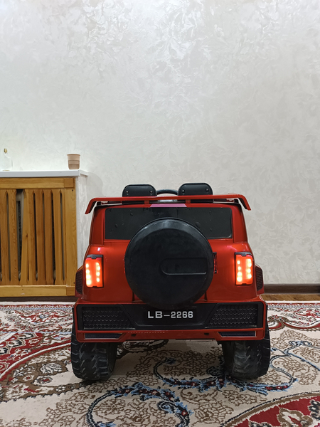 Mercedes Benz Gelik Moshina Detskiy