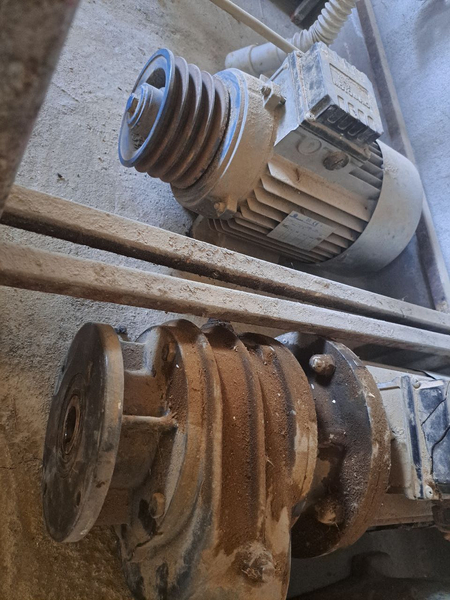 Reduktor va motor