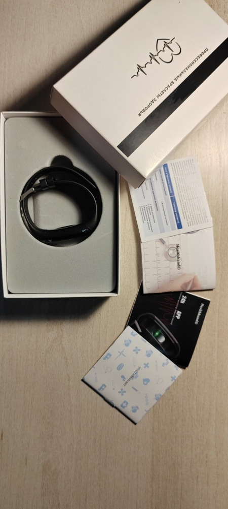 Наручный браслет здоровья Health band