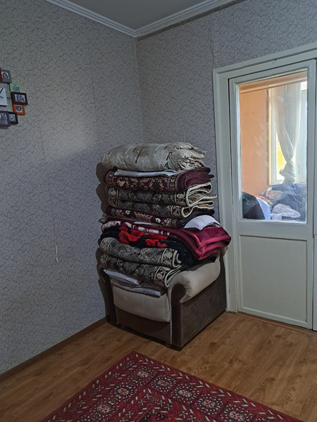 Аренда 2/2/4 Юнусабад 3 все есть чистая 450 уе семья и можно девушек