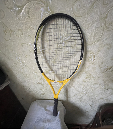 Продается ракетка Wilson