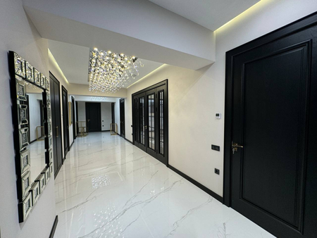 ПРОДАЕТСЯ НОВОСТРОЙКА
Габус на мет. Ойбек
(Мирабадский район)