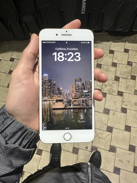 Iphone 8 plus xolati zor