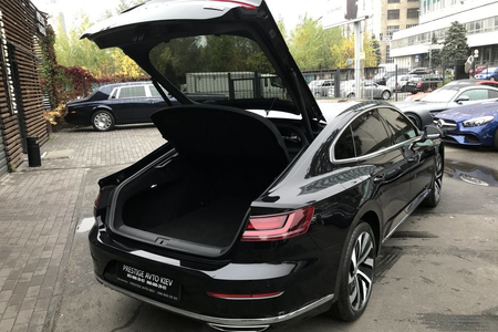 Volkswagen Arteon 2.0 TFSI Liftback