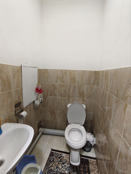 Продаётся 3х комнатная квартира. Сергели. 5а