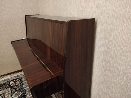 Продаётся пианино Белорусь