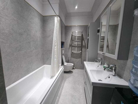 Penrhouse Metro Novza 5 room 3 bedroom 3 bathro muqumiy street