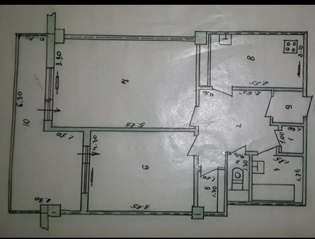 Продаю 2 ком квартира на 2 этаже 9 этажного дома. Авиосозлар 4