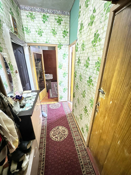 .Продам 2х3комнатную 3 этаж балкон 1.5х6 квартал 21 Чиланзар разделный