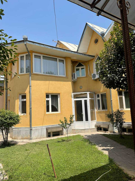 Продаётся дом на Новомосковской улице 5 соток