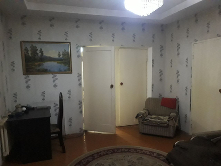 Продам благоустроенный дом 6 ком.участок 8 сот.Прописка.Центр Ташморе.