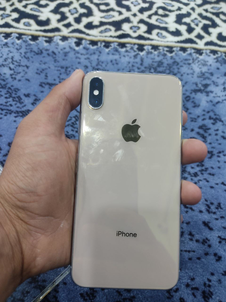 Iphone xs max  ideal 64 g
