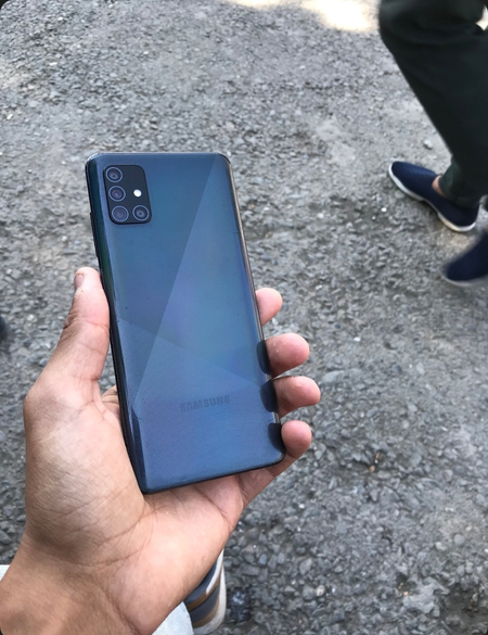 Samsung Galaxy A51