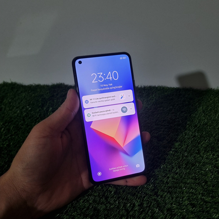 Mi 11 lite srochne sotiladi