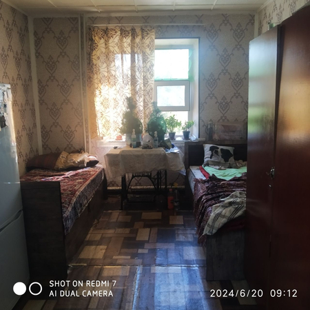 Продается 1 ком квартира 3 этаж 4 этажка кирпич Парк Фуркат мирабадски